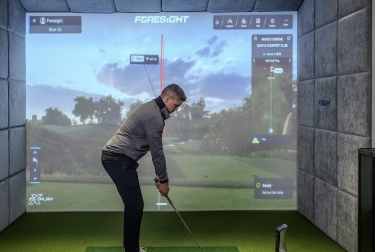 Simulador de Golf Foresight características y funcionalidades - TarifasWeb